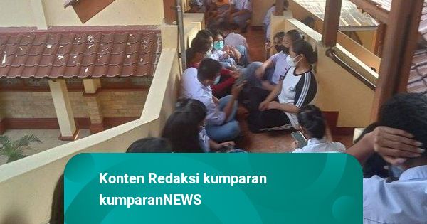 Kisah di Balik Foto Viral Siswa Rohkris SMAN 2 Depok dan Tudingan Diskriminasi | kumparan.com